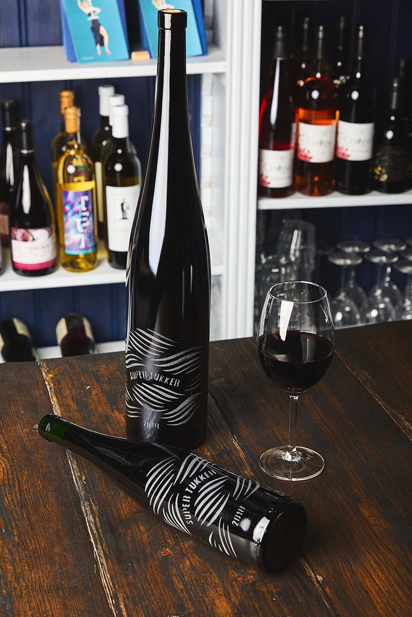 What are magnum bottles and why are they used? - Design & Wijn Amsterdam